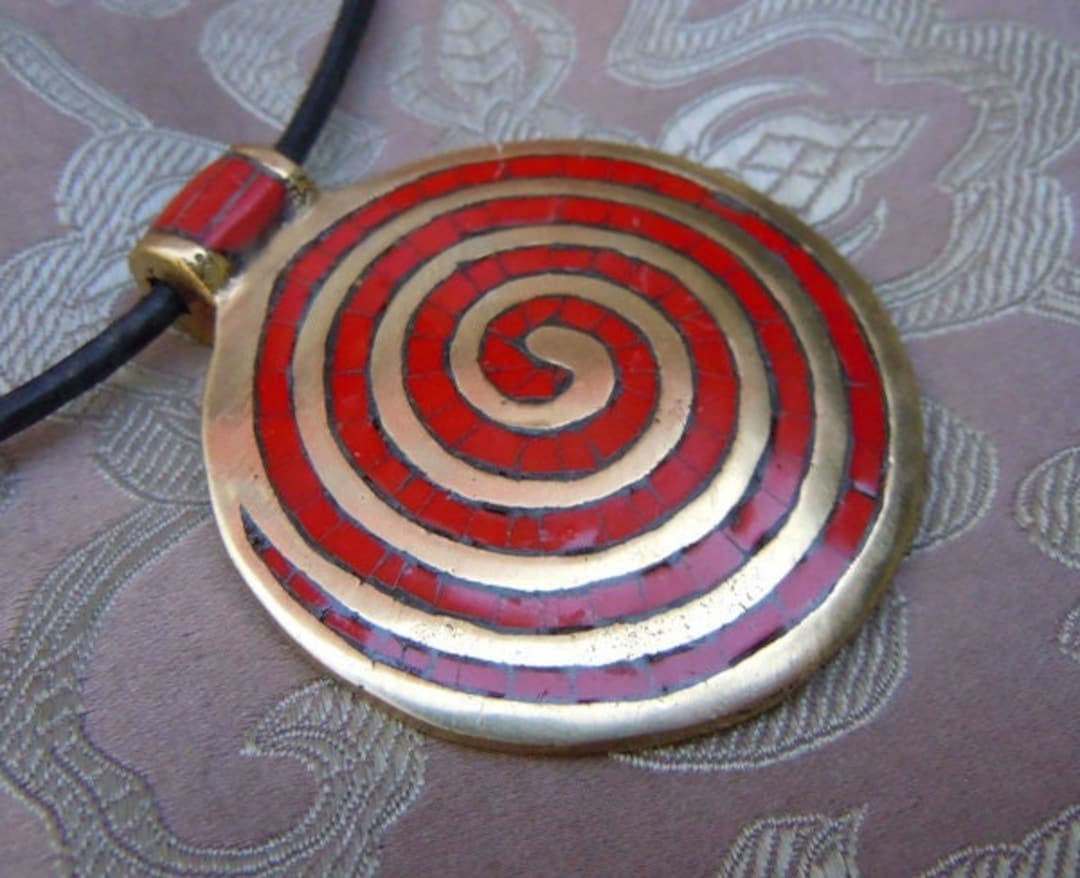 Beautiful Large AMULET / Pendant From Nepal Spiral / Snail With Coral ...