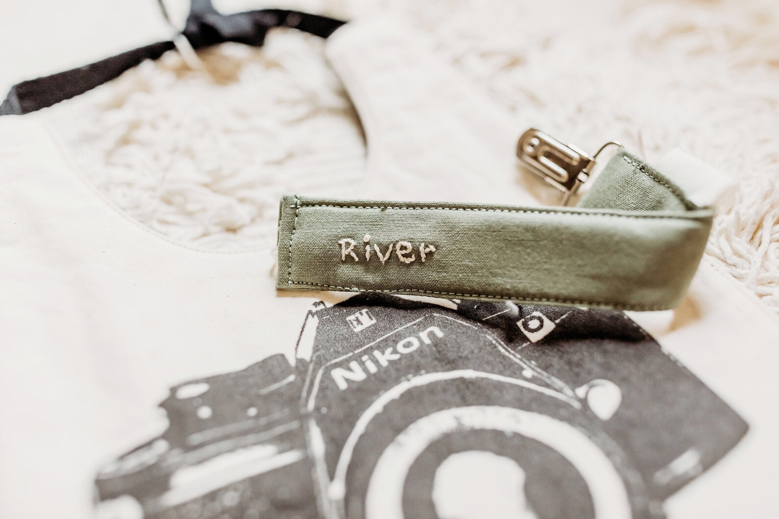 Reversible Hand Screenprinted Camera Bib Graphic Hand - Etsy