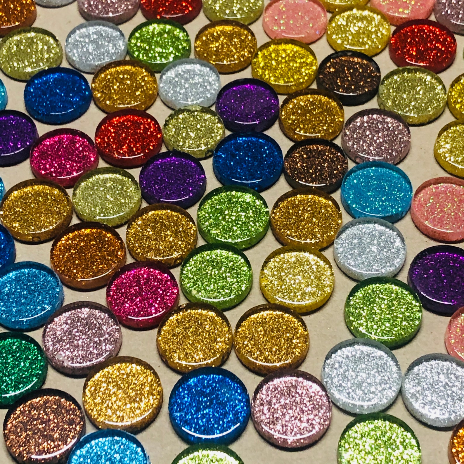25 Round Glitter Tiles - Etsy