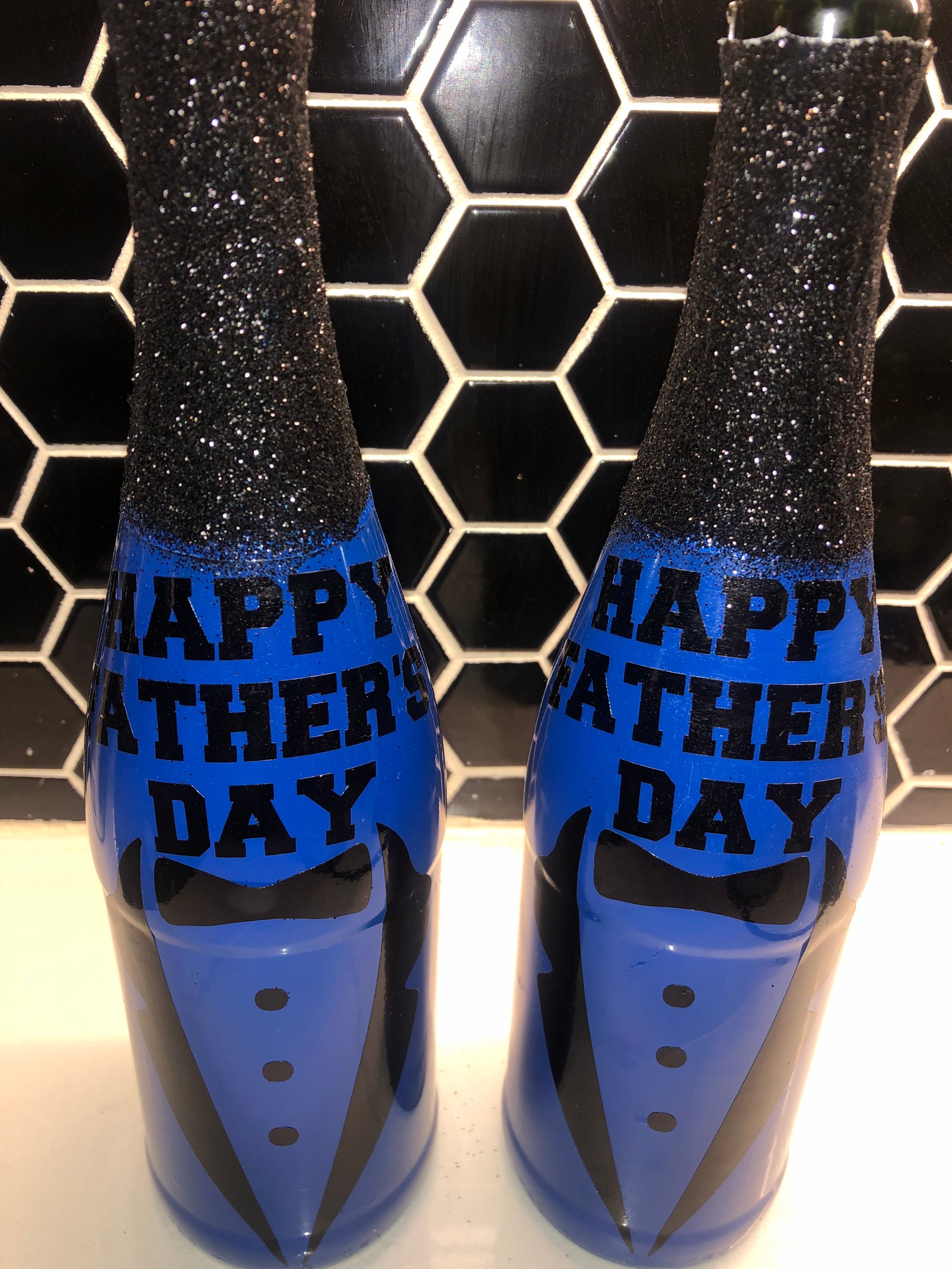 Customized Bottles Event Bottles Classy Soirée Centerpieces Sparkling ...