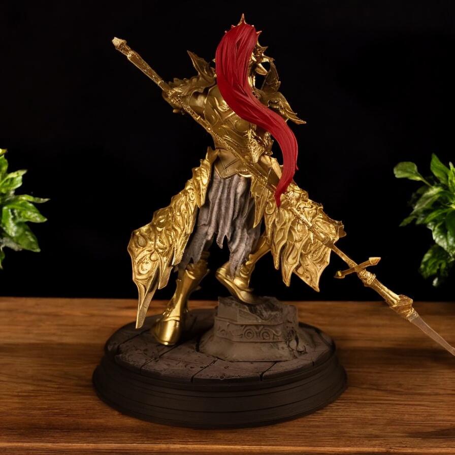 Dragon Slayer Ornstein Statue, Dark Souls Figurines, Dark Souls Boss ...