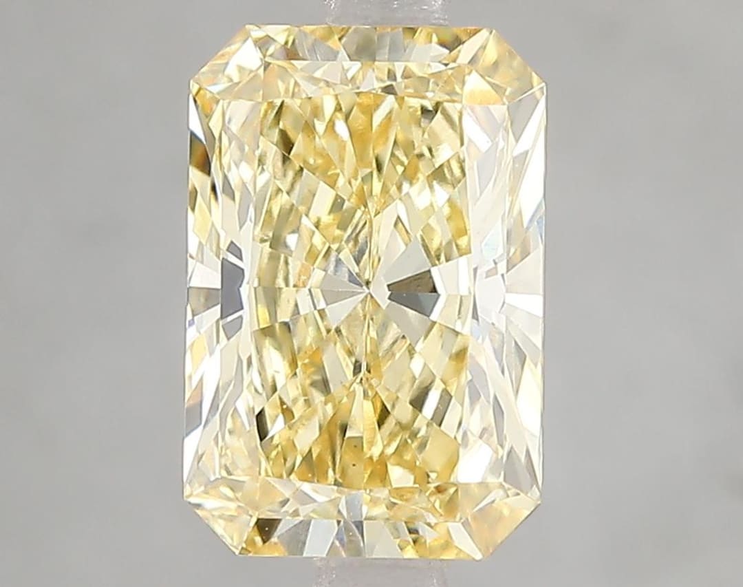 3 CT Radiant Cut Intense Yellow Lab Grown Diamond for Engagement Ring ...