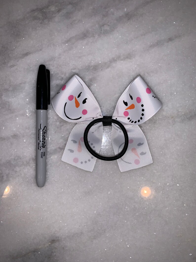 Medium Snowman Bow, Frosty the Snowman Inspired, Winter Wonderland Bow ...