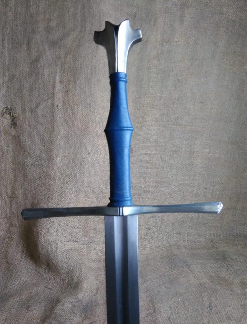 Fullered Type XVIIIb Fishtail Pommel Longsword | Etsy