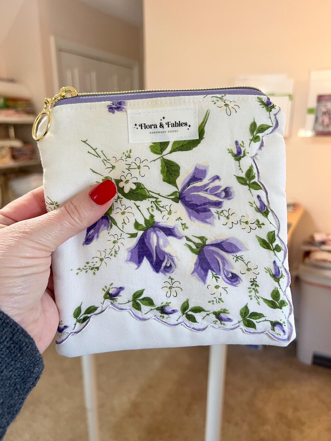 Handmade Upcycled Vintage Handkerchief Zipper Pouch - Etsy