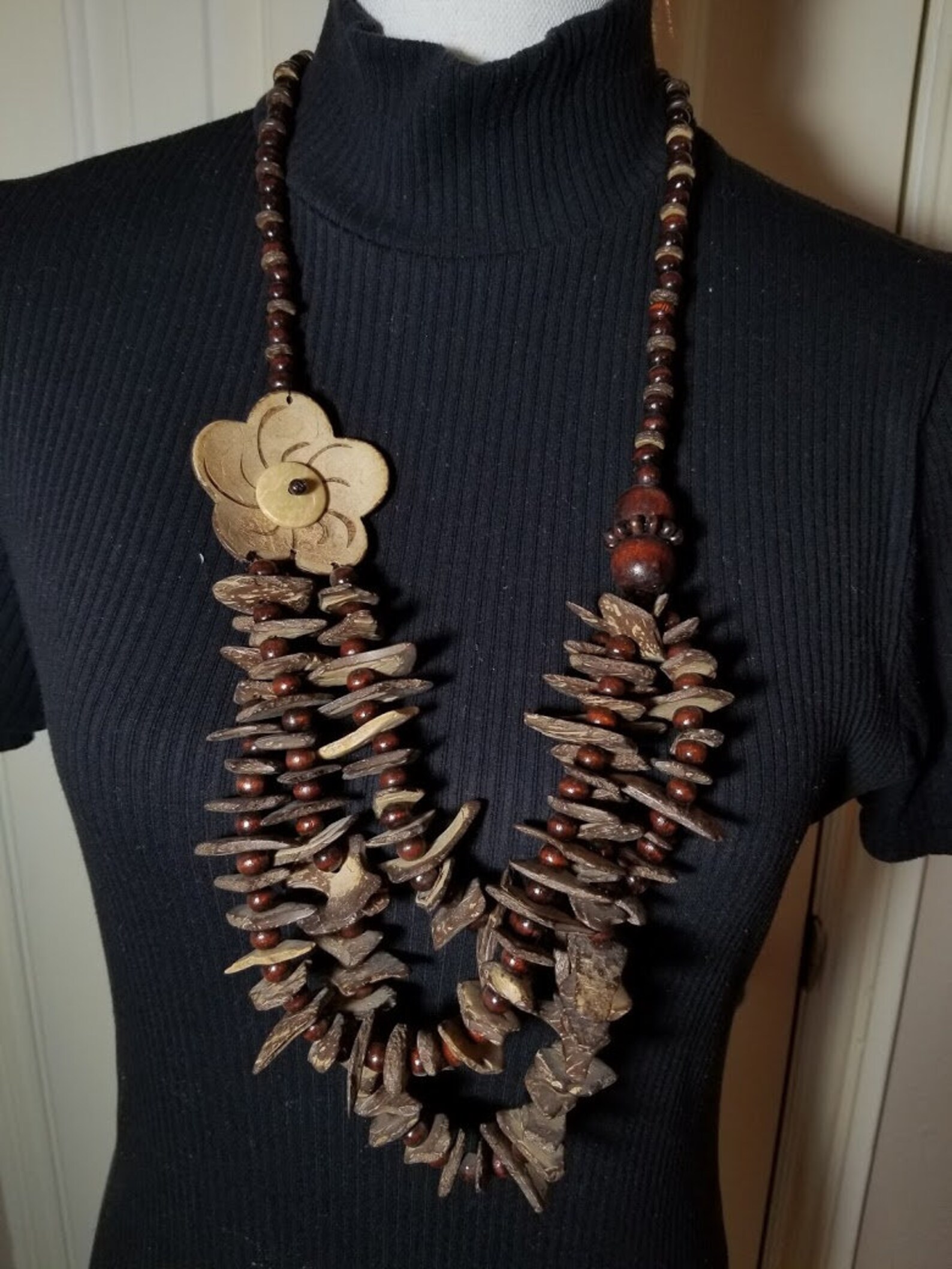 Tagua Wood Coconut Shell Necklace - Etsy