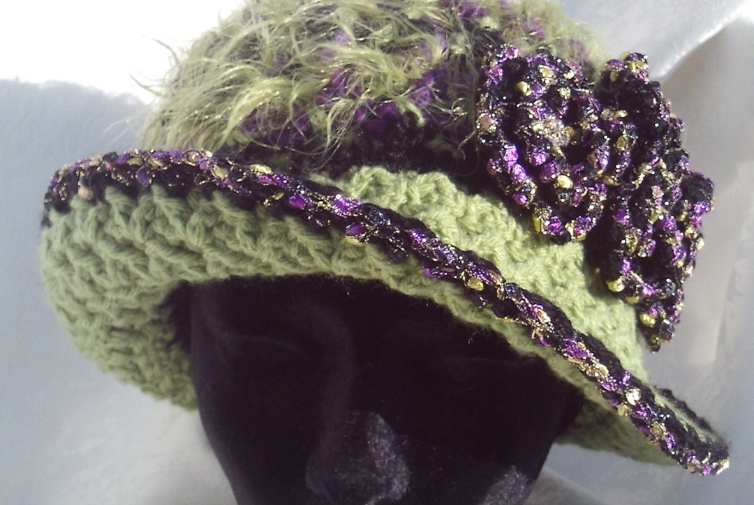 Wide Brimmed "greta Garbo" Hat in With Green Peppina - Etsy