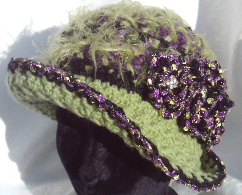 Wide Brimmed "greta Garbo" Hat in With Green Peppina - Etsy