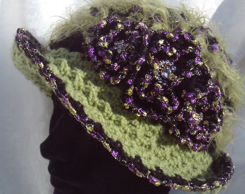 Wide Brimmed "greta Garbo" Hat in With Green Peppina - Etsy