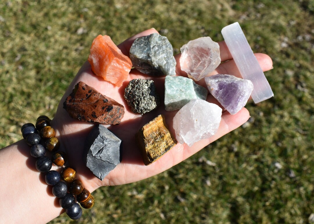 Beginner Crystal Set 11 Piece Crystal Starter Kit Rough Crystal Set