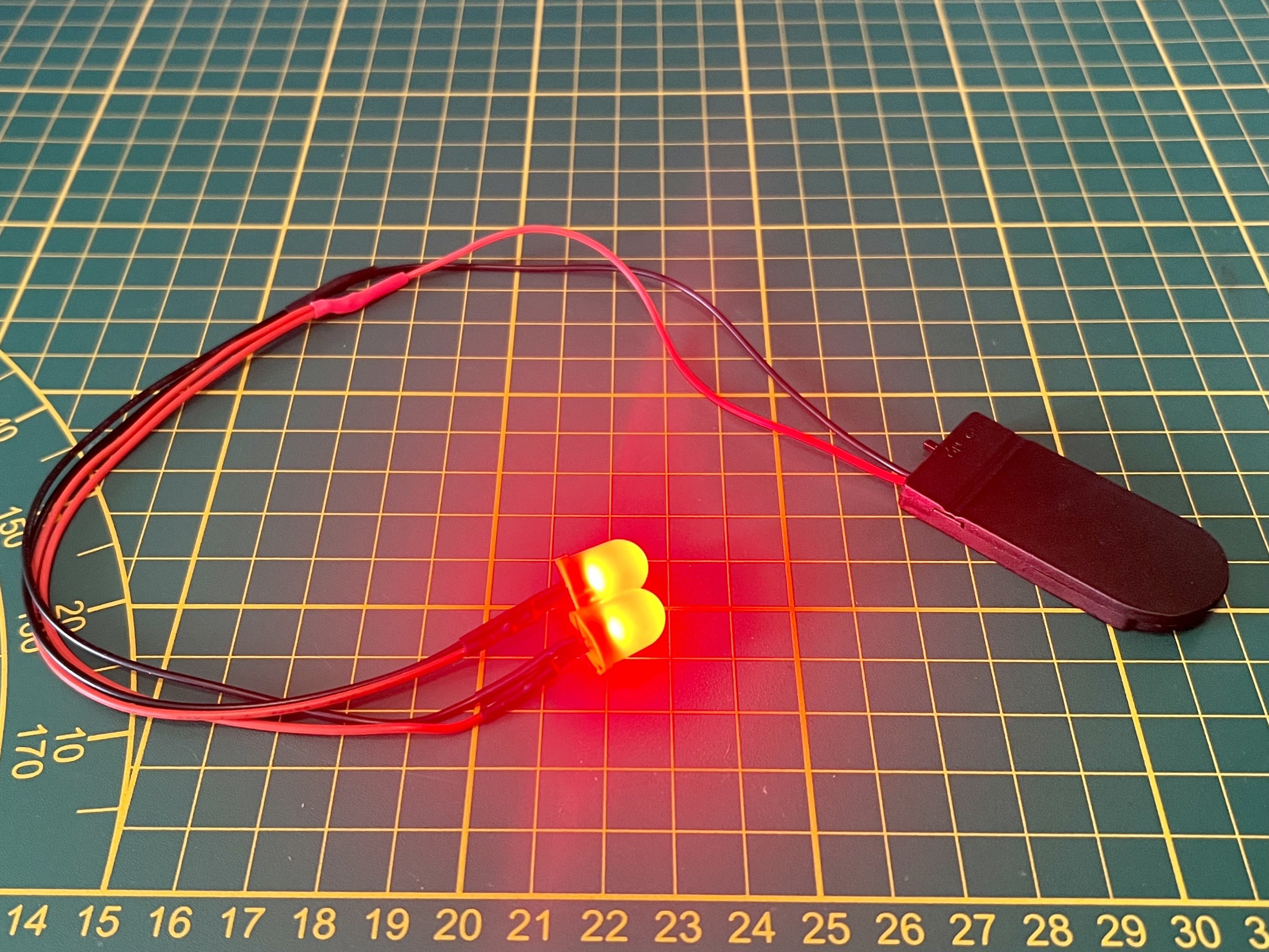 Cosplay Led-eyes (10 Mm Leds) - Etsy