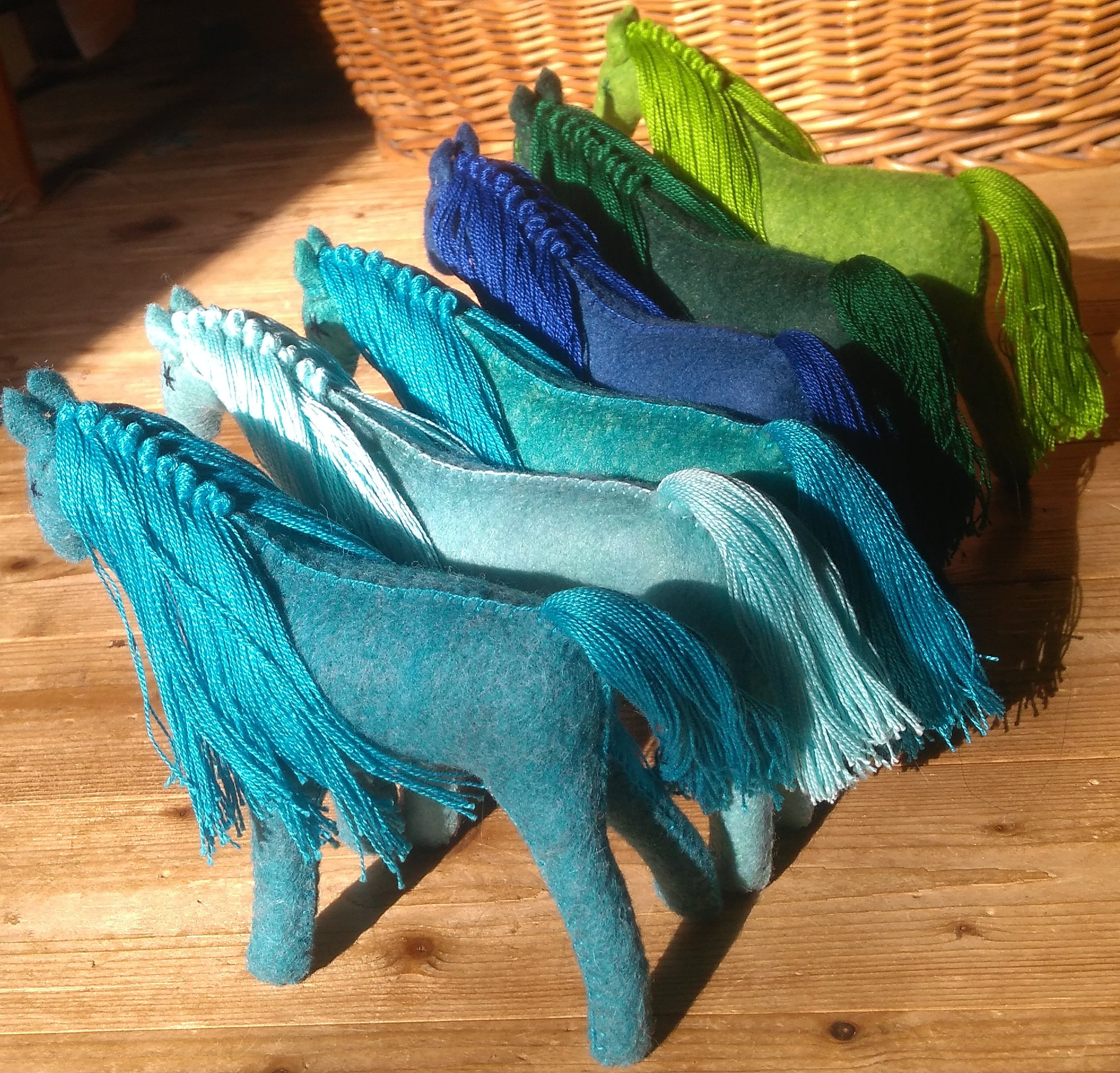 Felt Horse Sewing Pattern PDF, Waldorf Style Stuffed Animal (digital ...