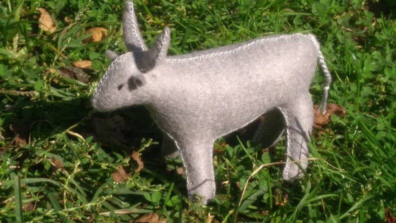 Nativity Ox Wool Felt Ox Nativity Set Christmas Decor Wool - Etsy