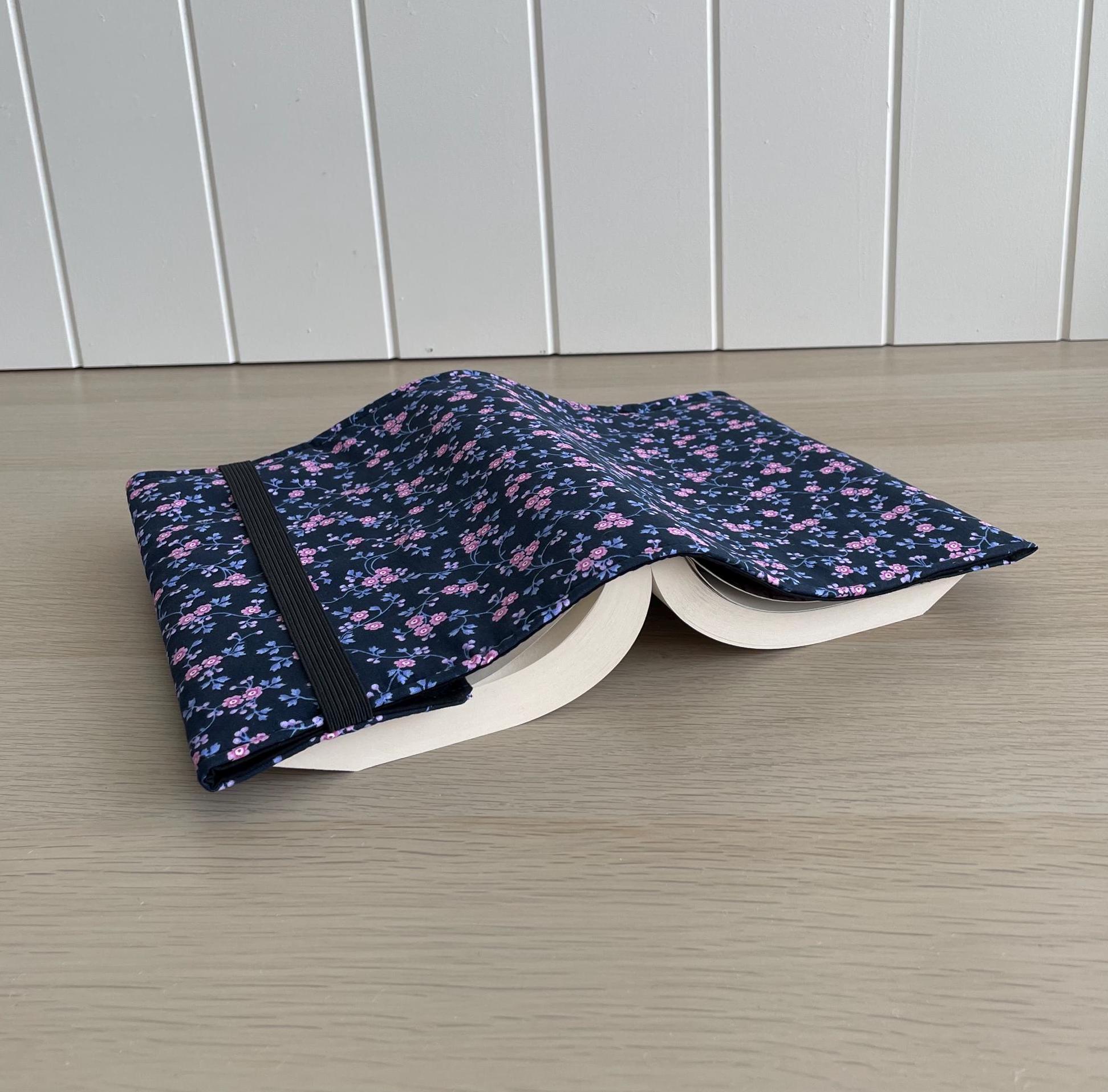 Adjustable Book Cover / Dust Jacket - Dark Indigo Vines Fabric With ...