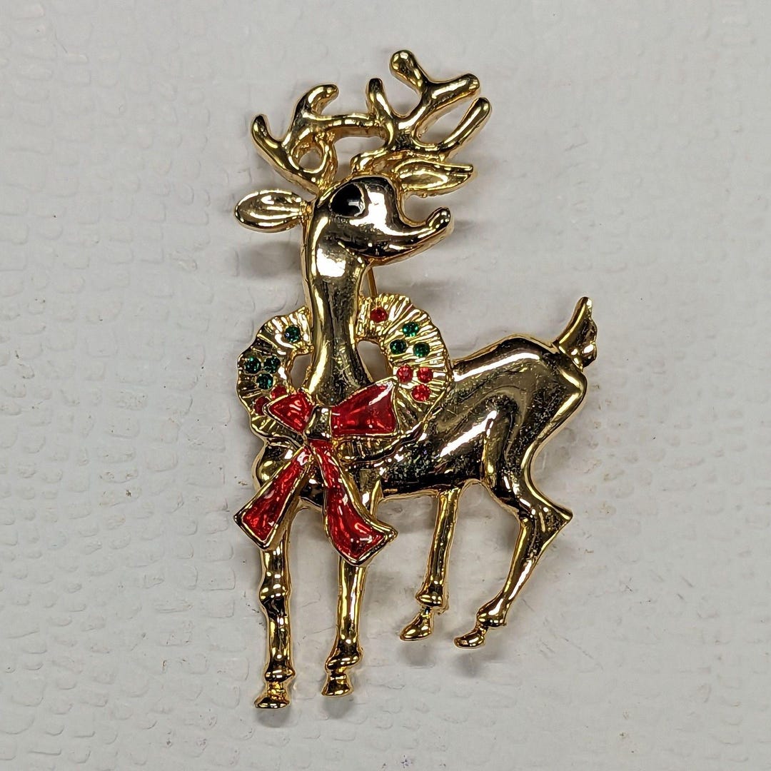 Vintage Gold-tone Enamel Reindeer Brooch Pin With Red Bow & Wreath - Etsy