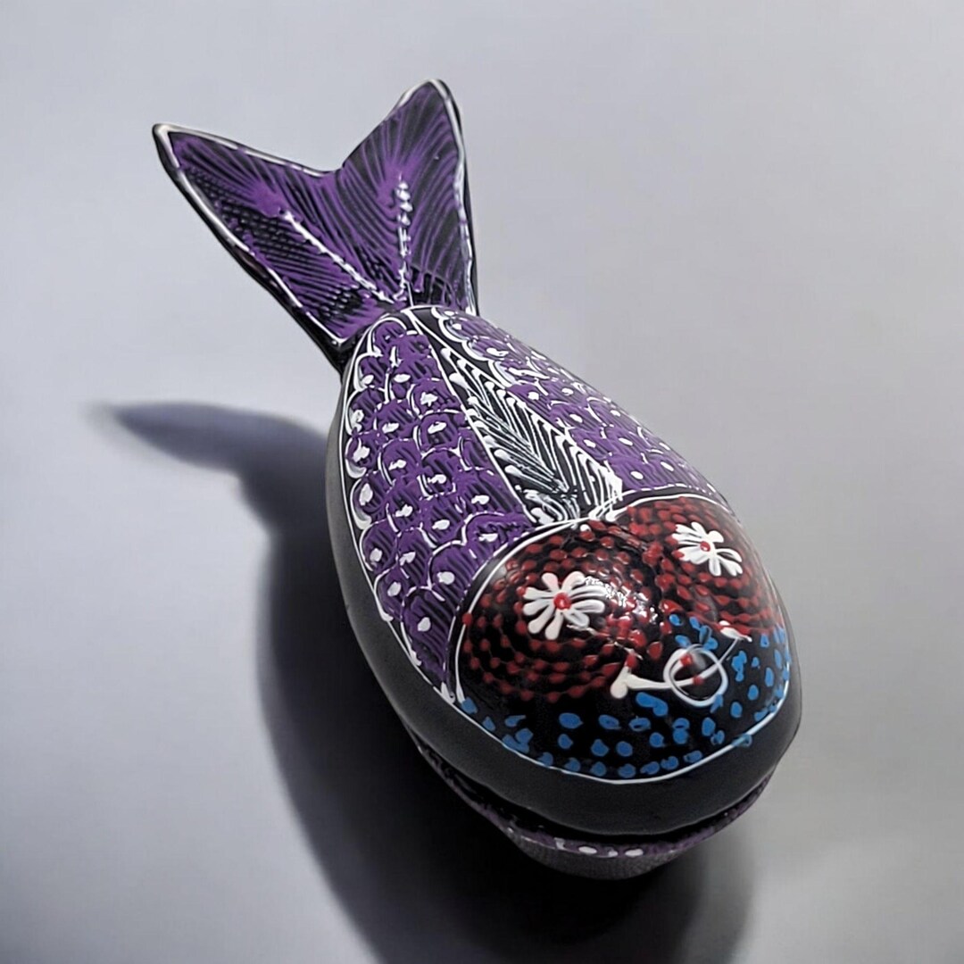 Vintage Hand-painted Black Lacquer Fish Trinket Box Floral Purple 2.25 ...