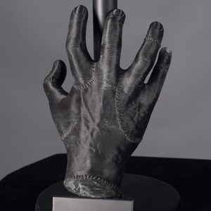 The Thing Cosplay Prop 3D Printed / Unpainted Wednesday Hand Pet ...