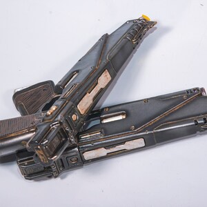 Gar Saxon Blaster / Cosplay Weapon / Mandalorian Commando Blasters ...