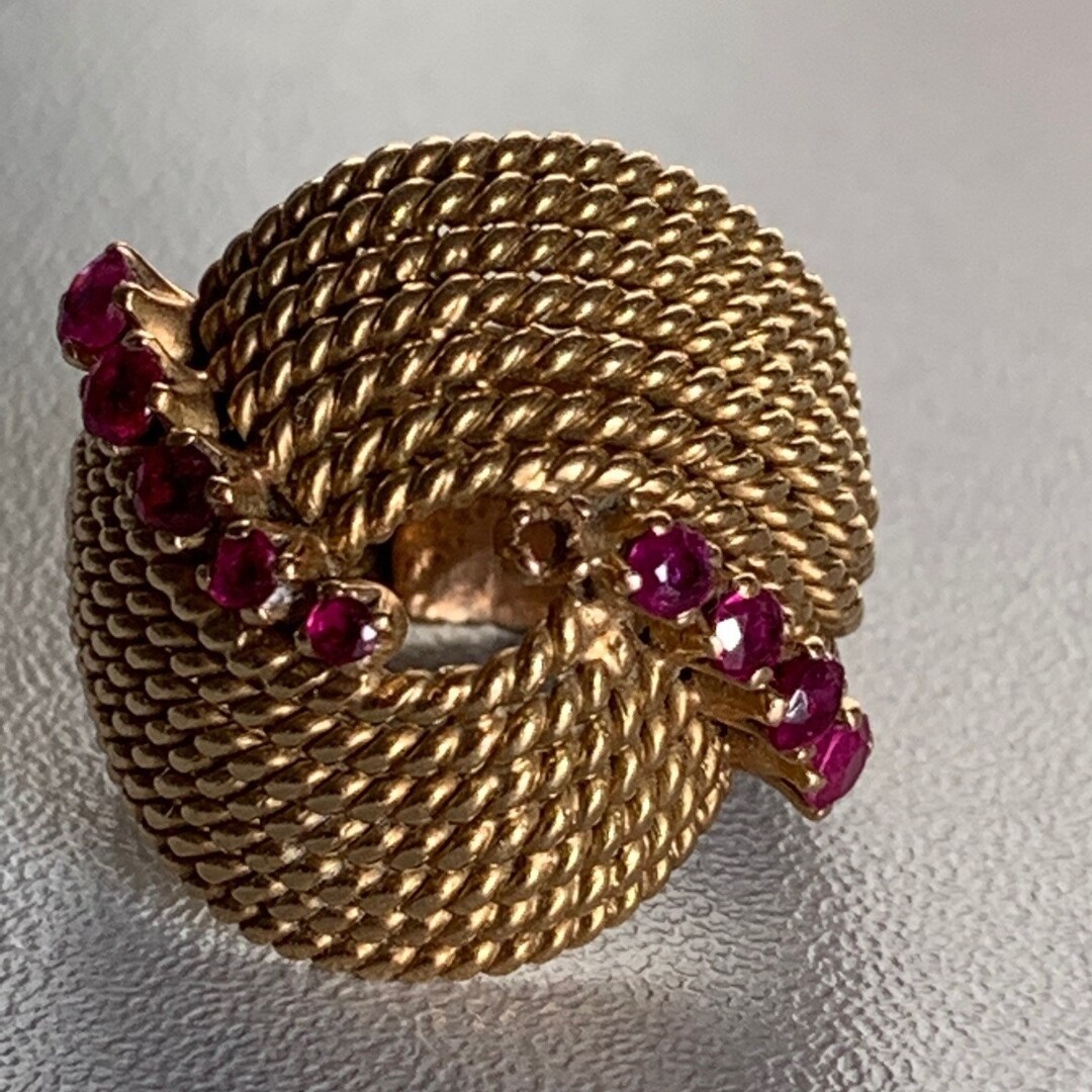 2643 – Yellow Gold Ruby Red Stone Ring - Etsy