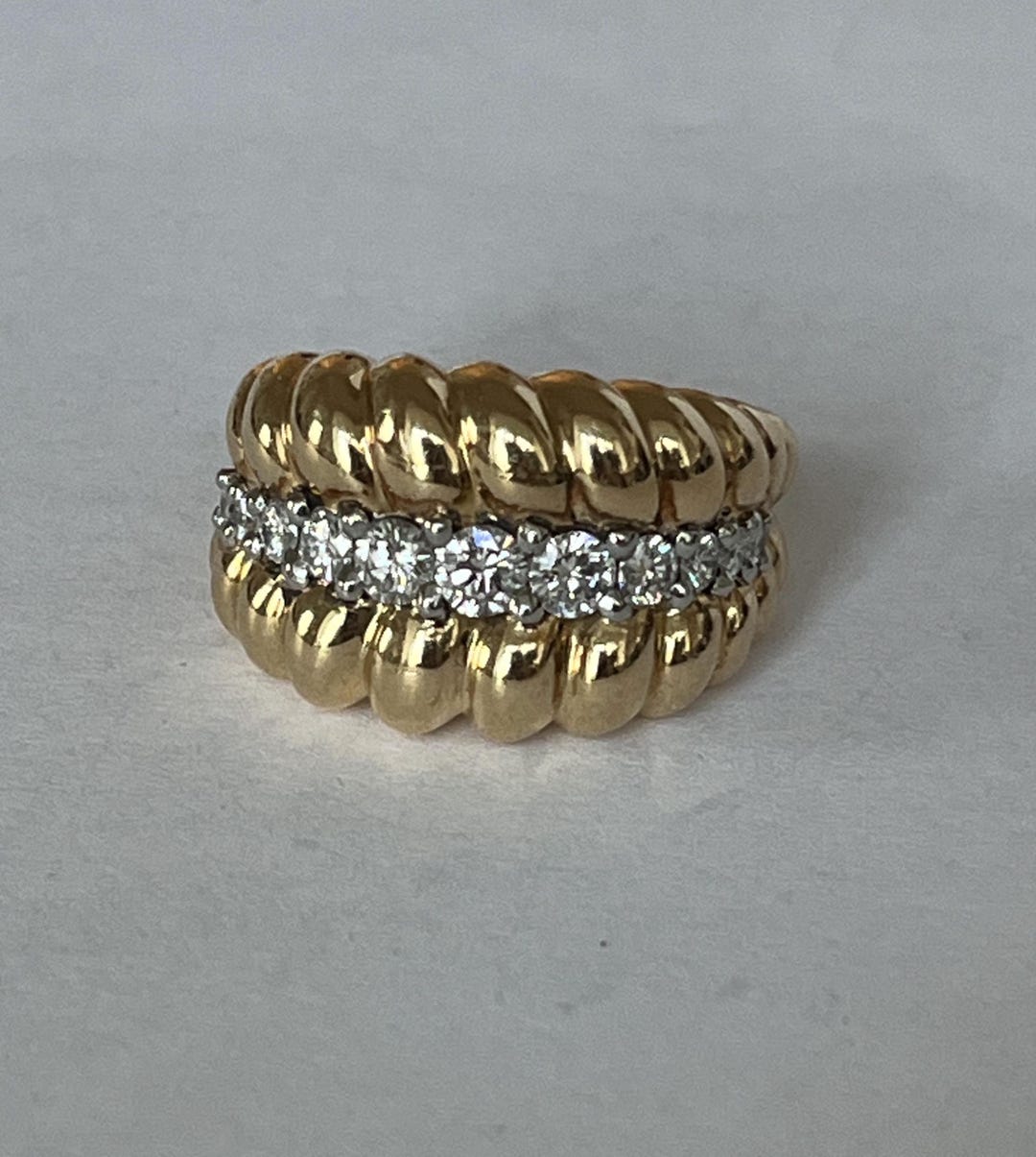 6294- Doppelter Jonc Godronné-Ring aus Gelbgold mit Diamanten - Etsy.de