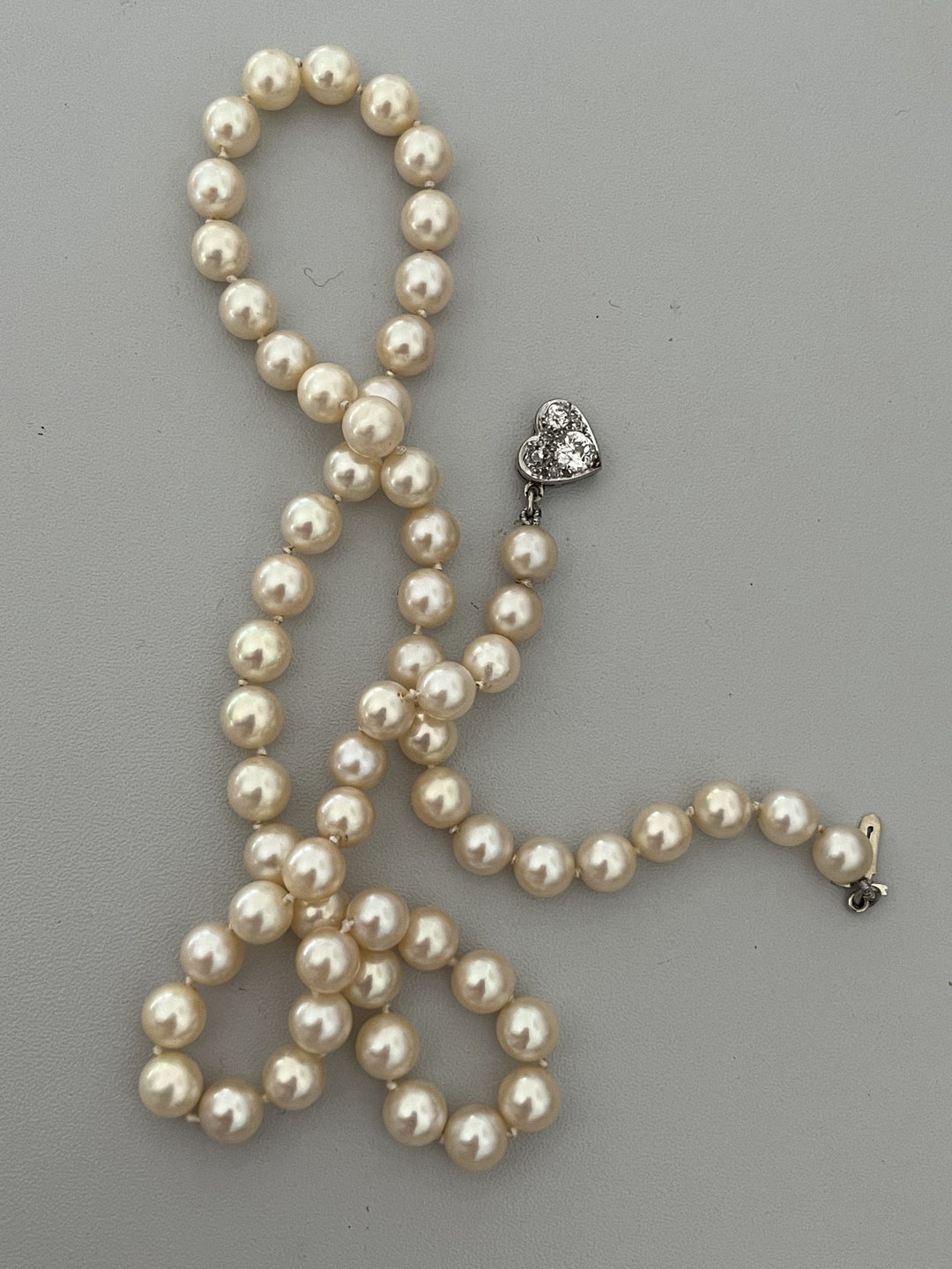 5711- Pearl Necklace With Diamond Heart Clasp - Etsy
