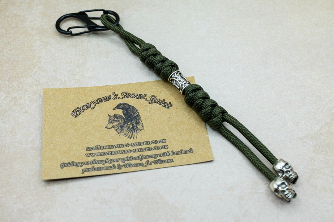 Skull and Rune 550 Paracord Keyring, Keychain, Keyfob, Lanyard, Double ...
