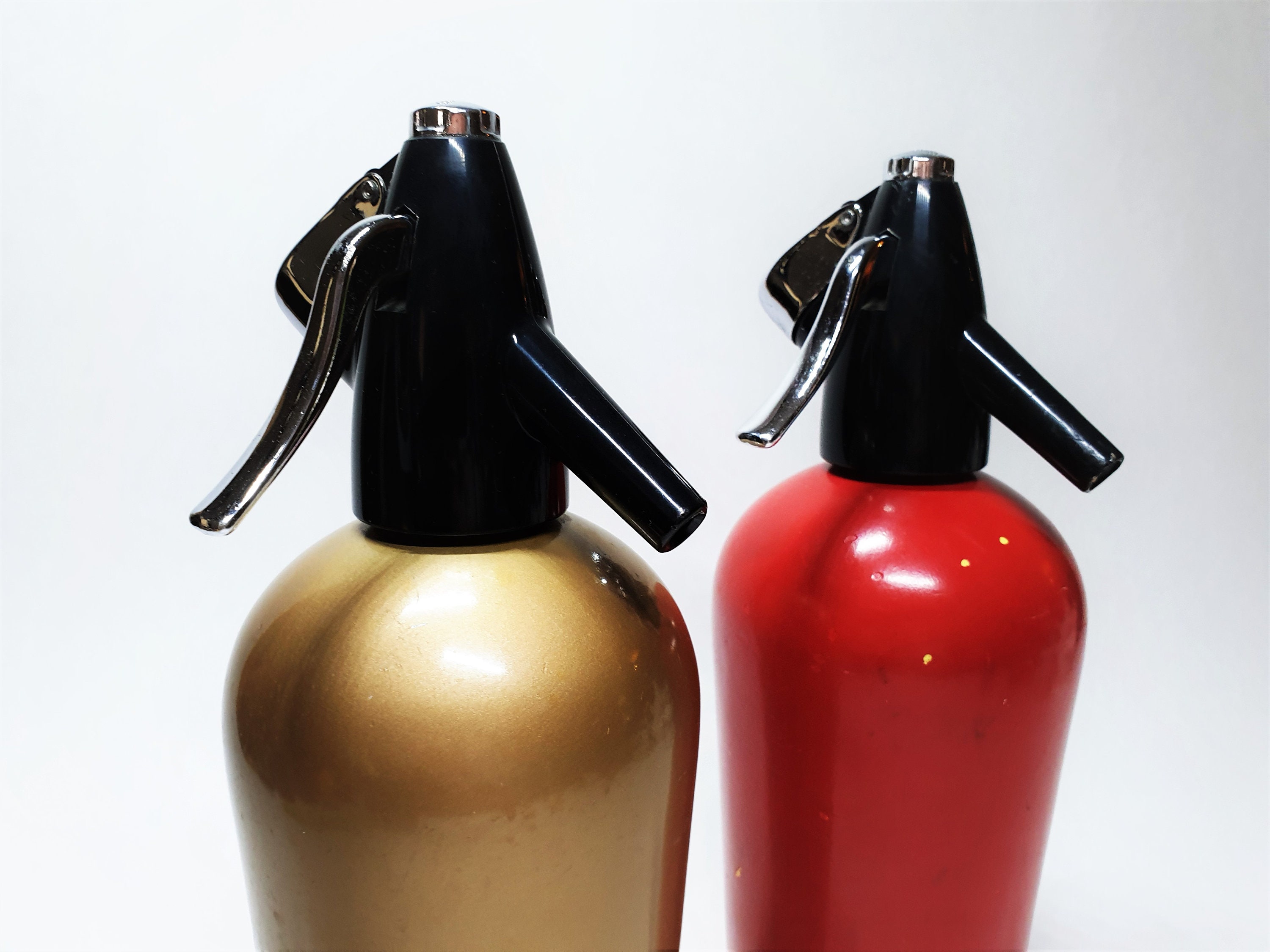 2 Gorgeous Retro Soda Siphons Vintage Cocktail Siphon - Etsy