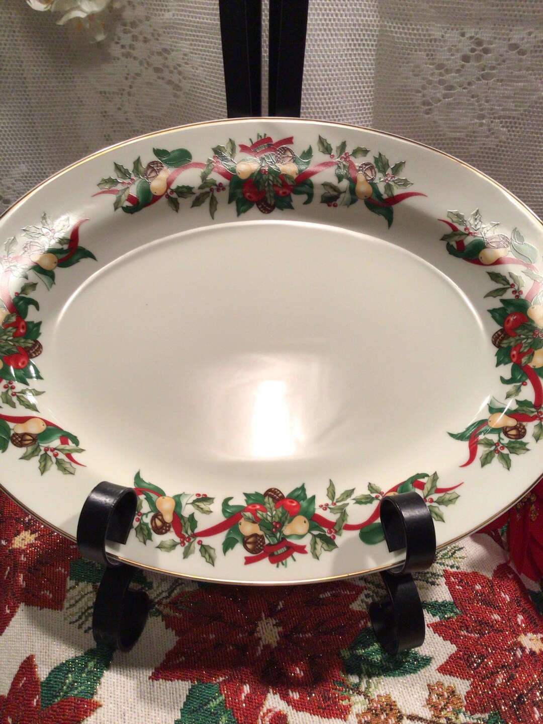 AMC NY NY Christmas Bounty Holiday Platter - Etsy
