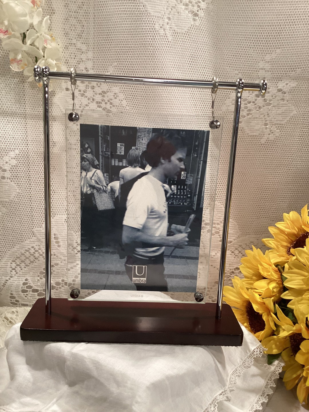 Modern Umbra Trapeze Hanging 5x7 Photo Frame - Etsy