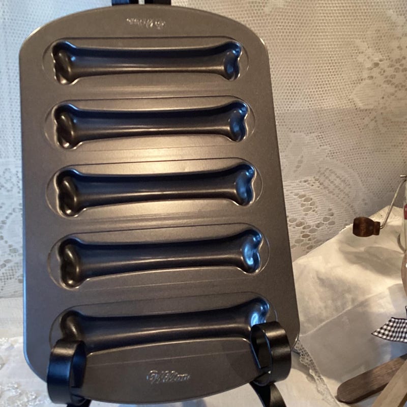 Dog Bone Cake Mold - Etsy