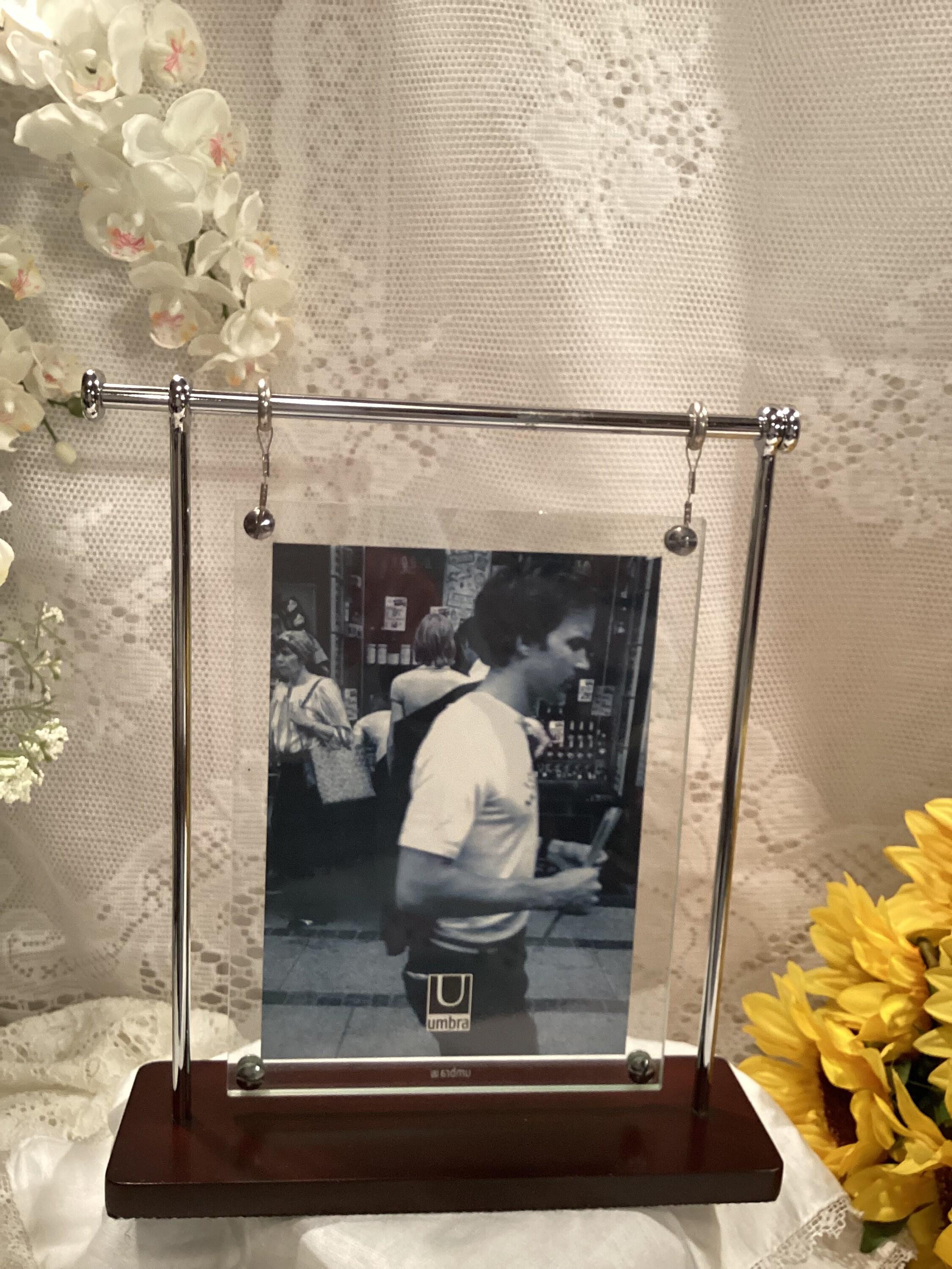 Modern Umbra Trapeze Hanging 5x7 Photo Frame - Etsy