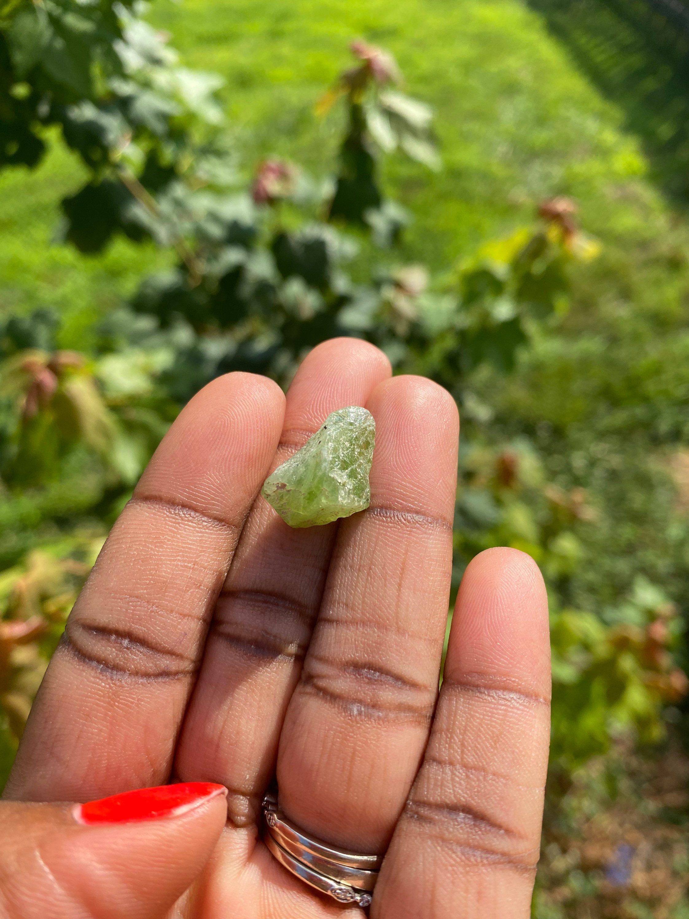 Peridot Crystal Rough Peridot Raw Peridot Gemstones - Etsy UK