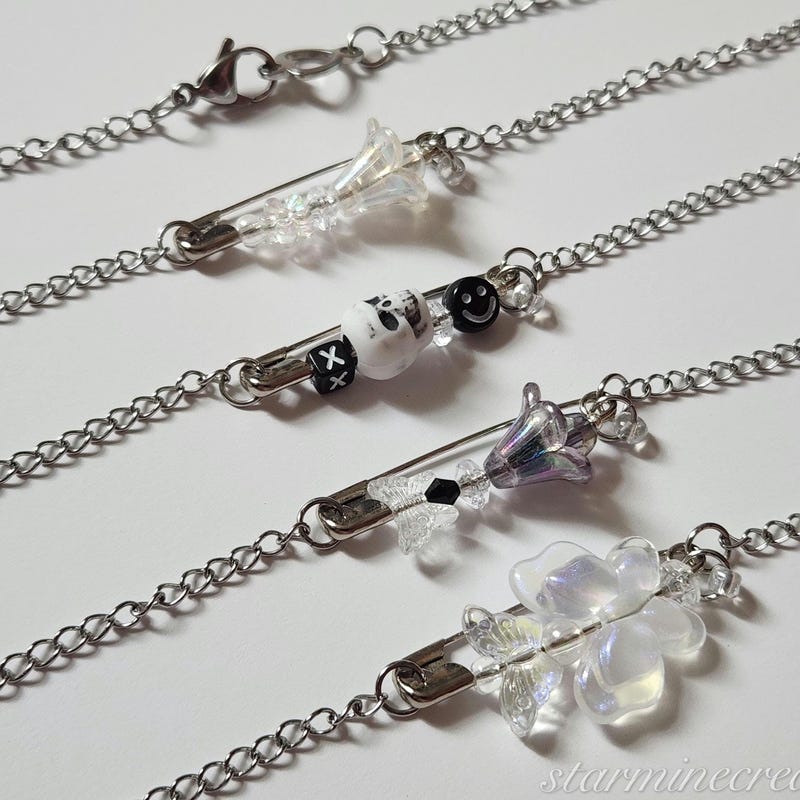 Safety Pin Necklace - Etsy
