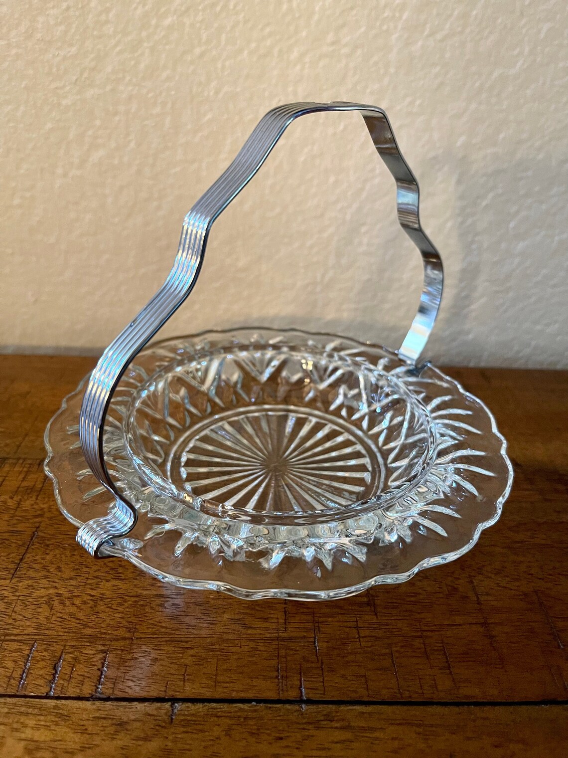 Vintage Round Glass Dish With Metal Handle - Etsy