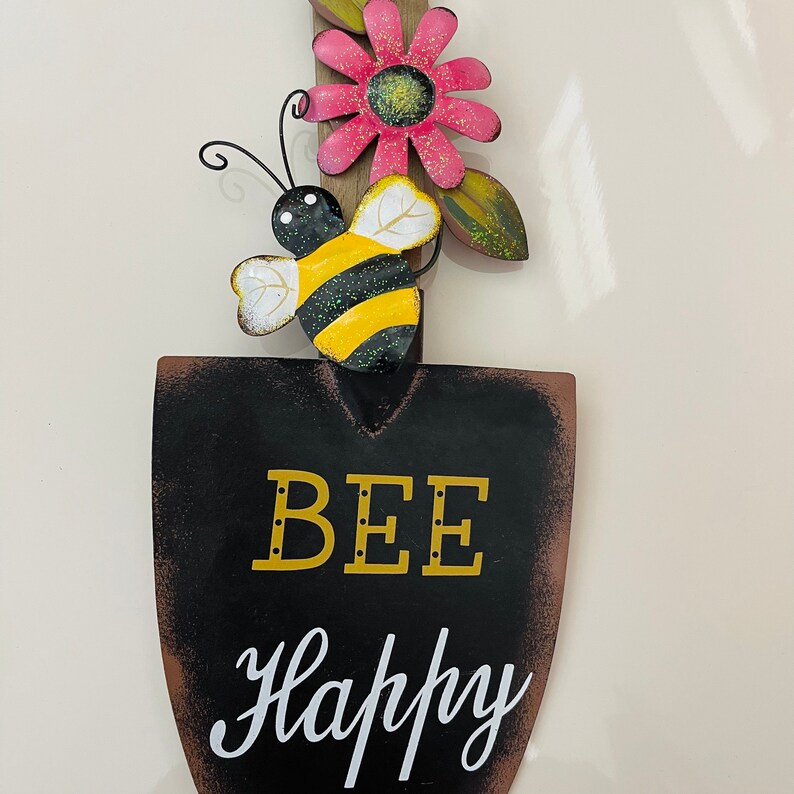 13.5 Bee Happy Metal Shovel Wreath Sign: Black Yellow Pink - Etsy