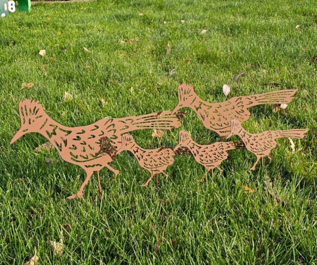 Roadrunner Family Art Yard Art Christmas garden Road Runner Sign-desert ...
