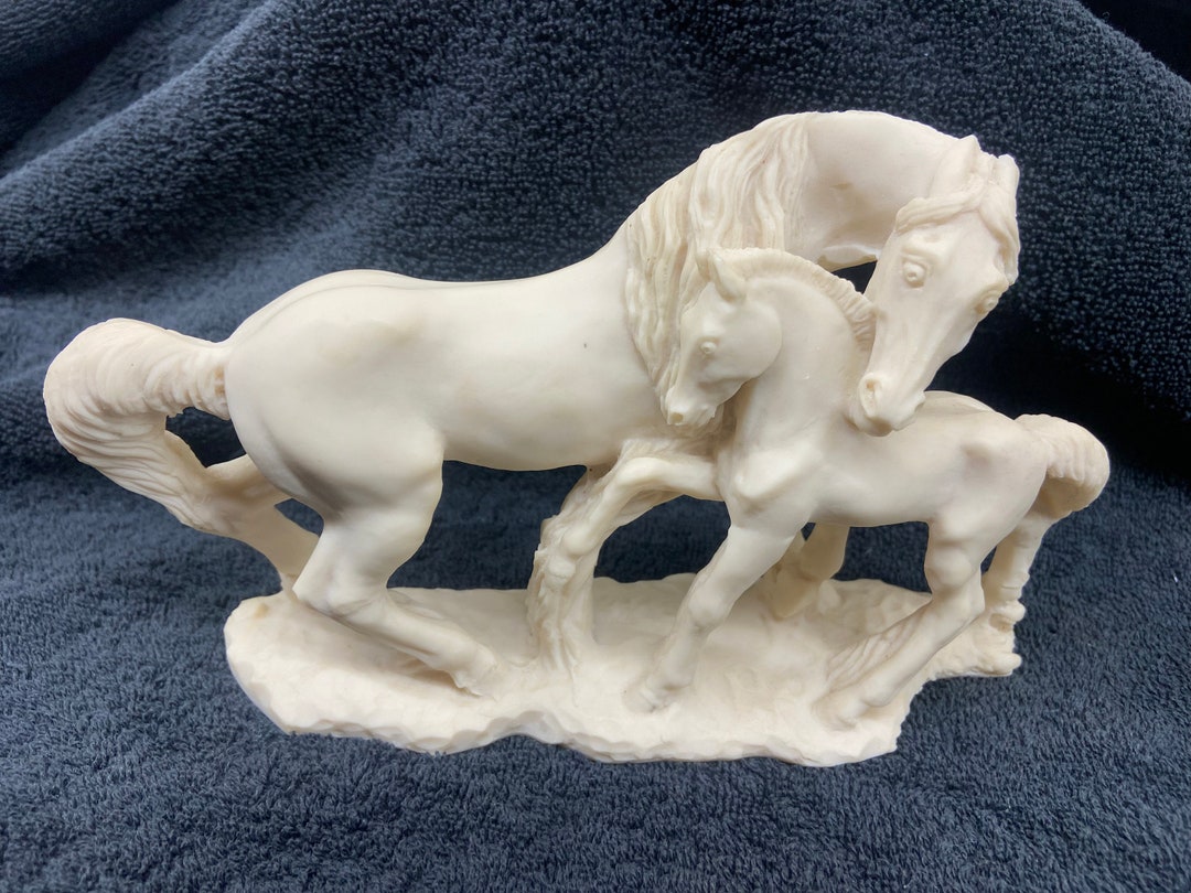 Standing Mare and Foal Figurine - Etsy