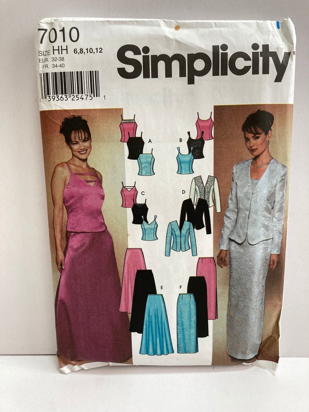 Simplicity UNCUT Pattern 7010 for Misses Size HH 6. 8. 10, 12, Top ...