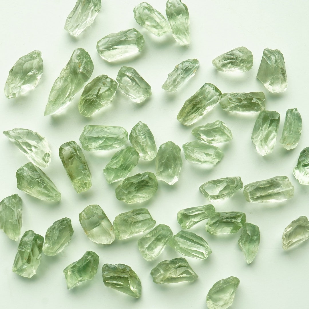 Natural Green Amethyst Crystal Rough Stone, 19-40 Mm Long Size Crystal ...