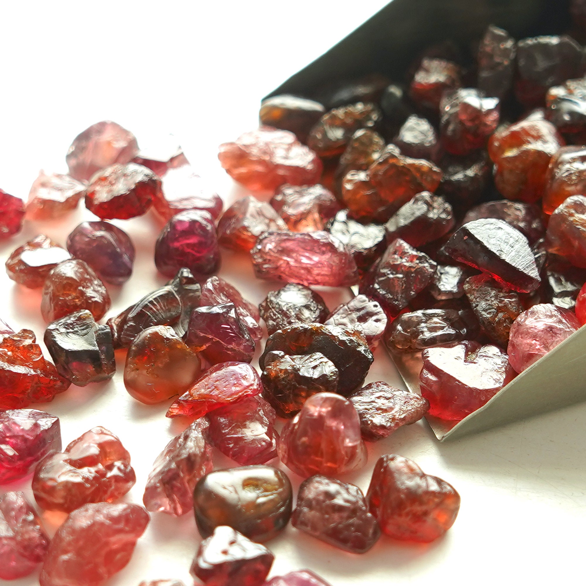 Raw Red Jedi Spinel Crystals Rough Stone 6-9 Mm Spinel Loose - Etsy