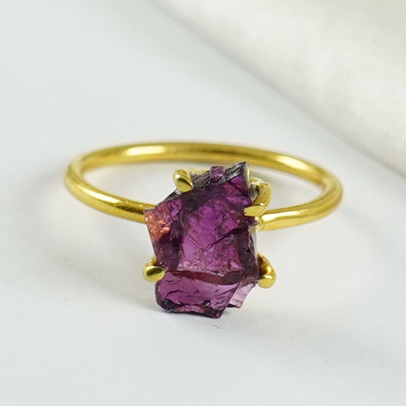 Raw GRAPE Garnet Ring Rhodolite Grape Garnet JEWELRY Raw - Etsy