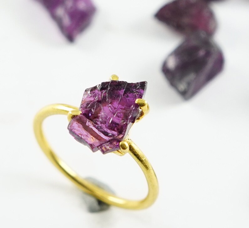 Raw GRAPE Garnet Ring Rhodolite Grape Garnet JEWELRY Raw - Etsy