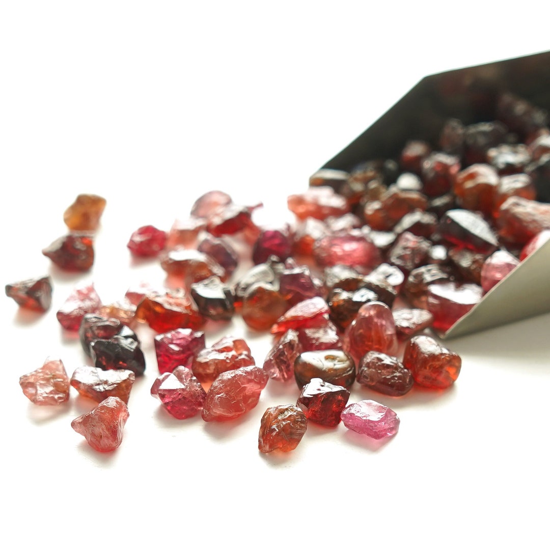Raw Red Jedi Spinel Crystals, Rough Stone 6-9 Mm Spinel Loose, Uncut ...