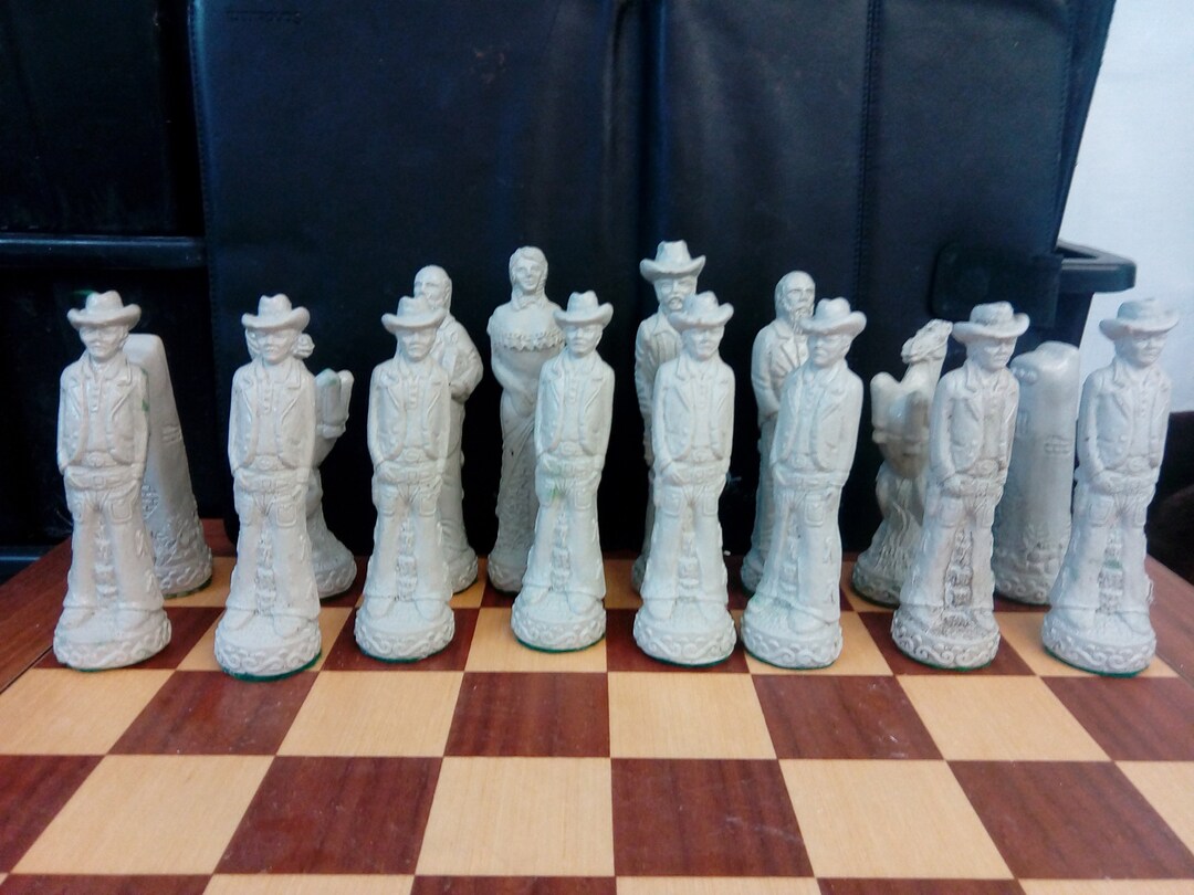 Western Chess Set 32 Pieces - Etsy