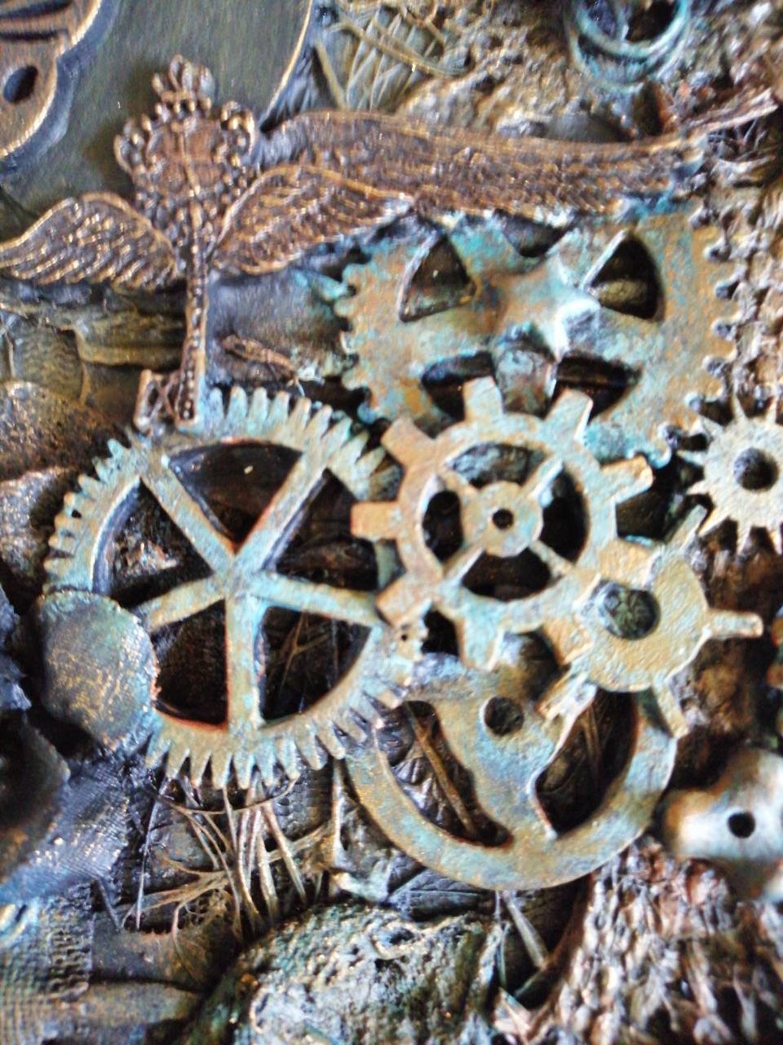 Beautiful Handmade Grunge Steampunk Bee Butterfly Owl Cogs Key Canvas ...