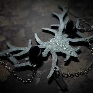 Husk Chained Deer Skull Pin - Etsy