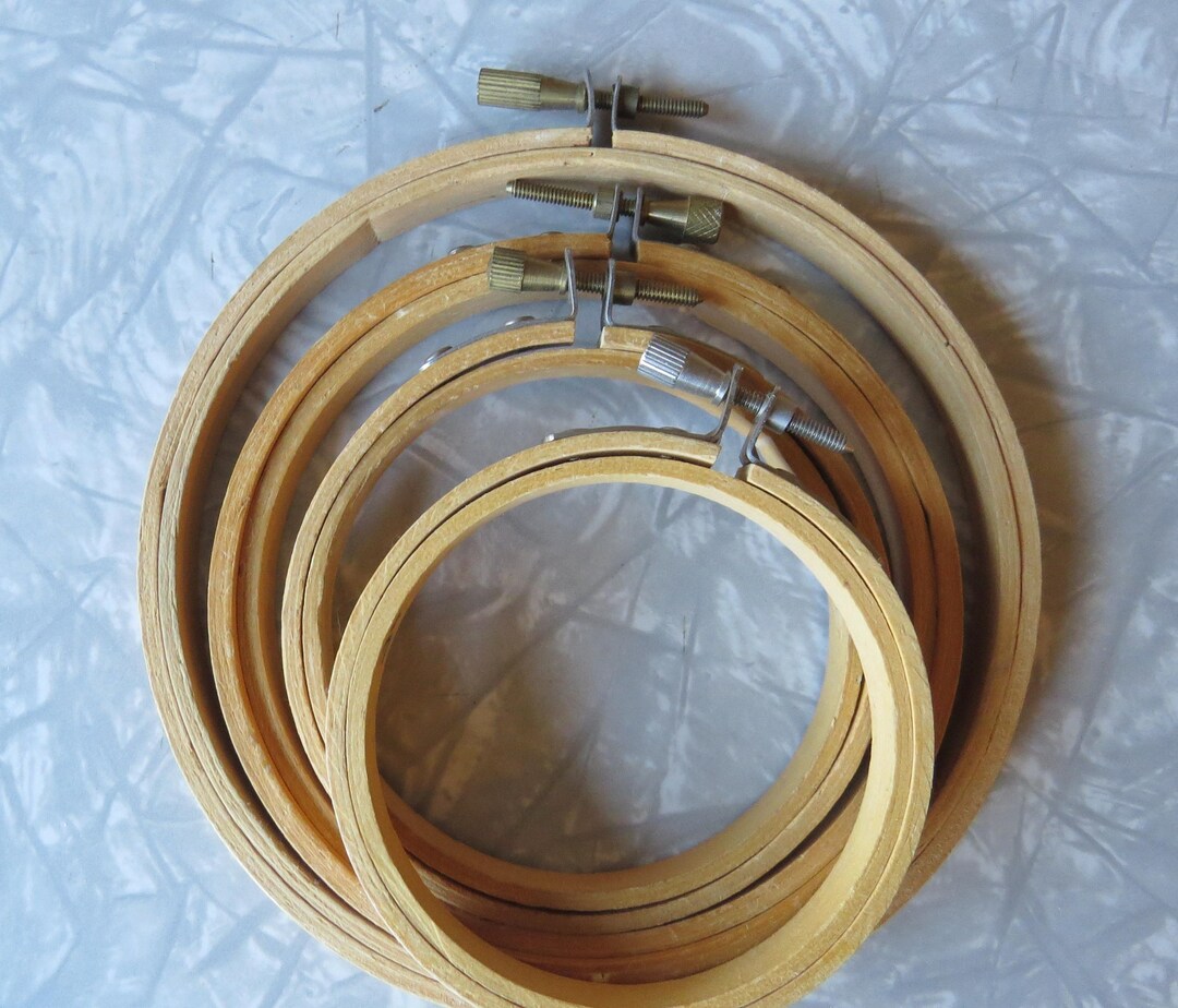 Set of 4 Wood Wooden Embroidery Hoops, Adjustable Stitching Hoops ...