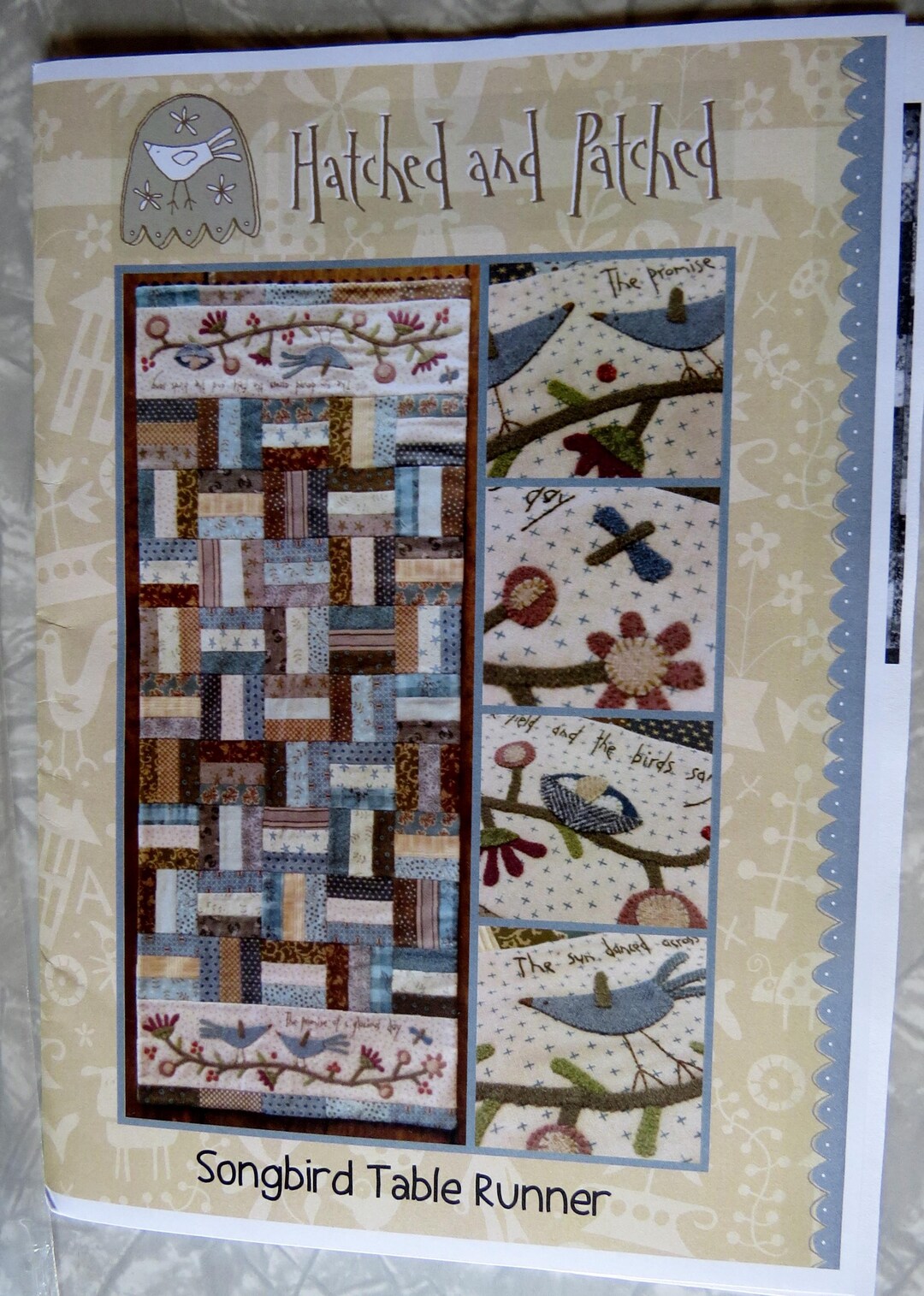 Songbird Table Runner Hatched & Patched Quilting Sewing Pattern Packet ...