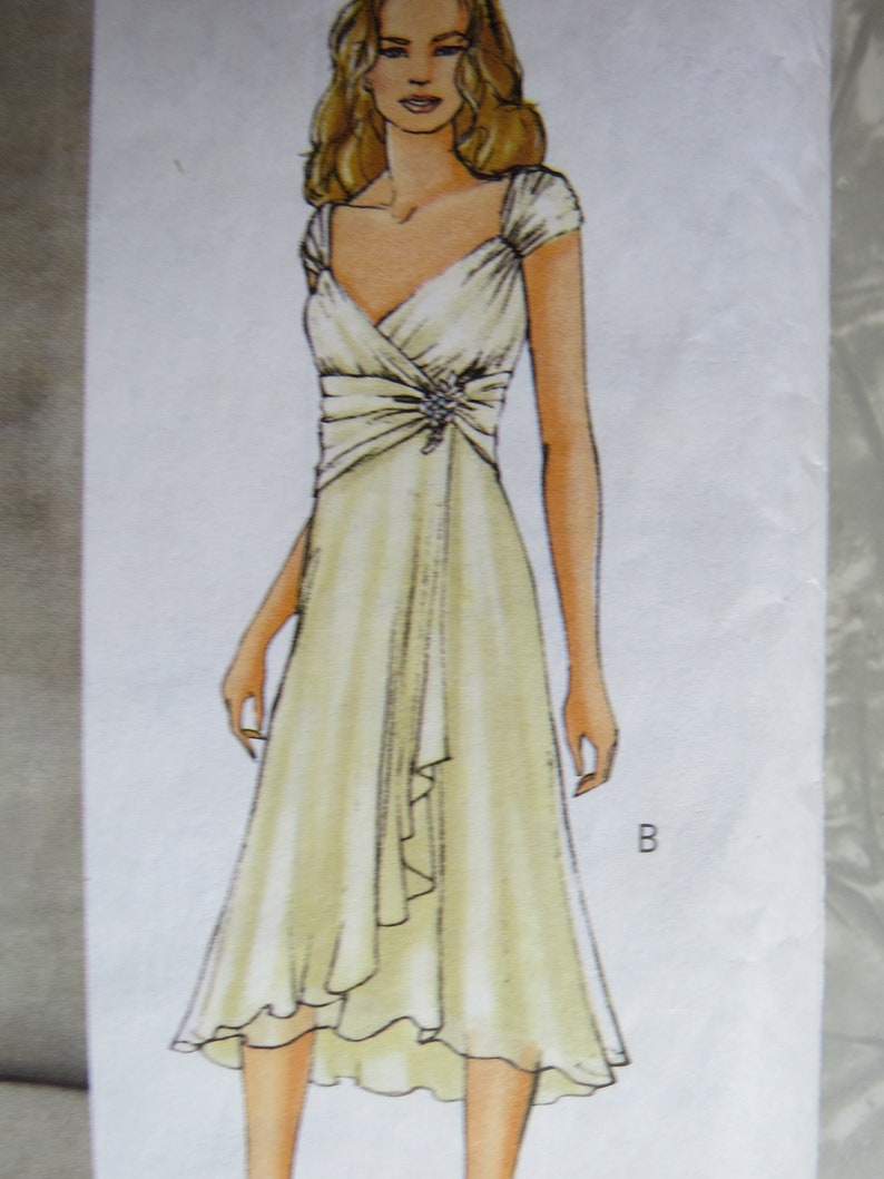Butterick B4657 Formal Deep Plunge Wrap Bodice Shaped Hem - Etsy