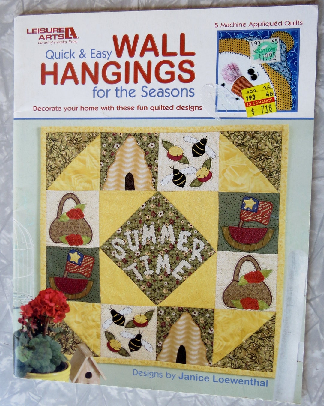 Quick & Easy WALL HANGINGS for the Seasons: Spring Summer, Fall, Winter ...